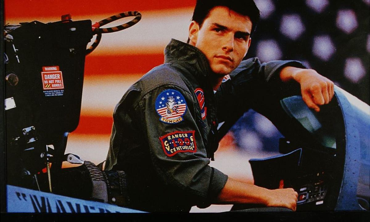 Tras el retiro del patrocinio chino, “Top Gun: Maverick” restauró las ...